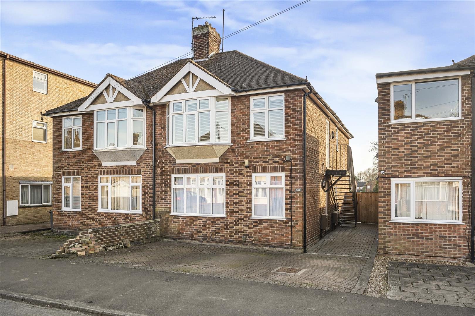 2 Bedroom for sale in Cambridge - Cheffins Cambridge Sales - Ref 33759071